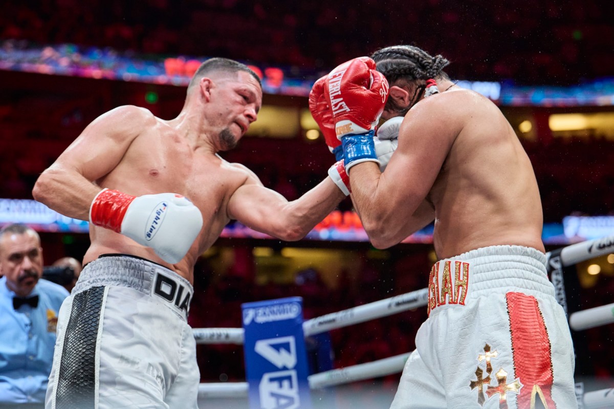 NATE DIAZ DEFEATS JORGE MASVIDAL BY DECISION IN BATTLE OF COMBAT SPORTS ...